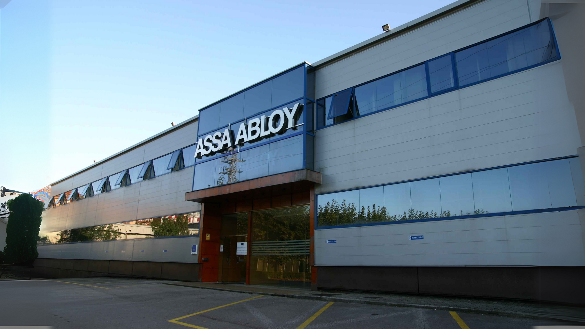 Managing Returns and Claims with TESA: A Guide for Distributors
